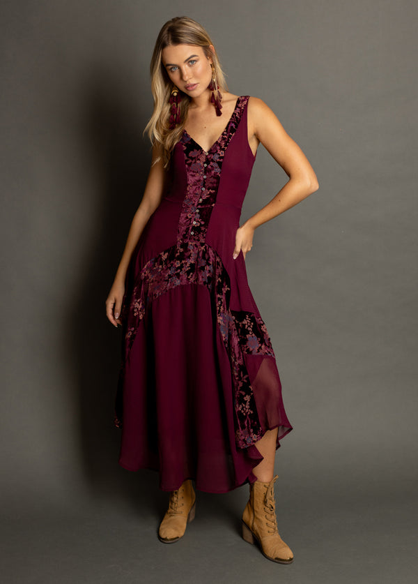 Nahri Dress in Berry - Joyfolie